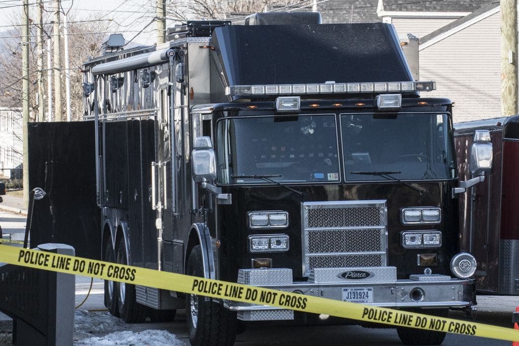 FBI Searching Former Home of NH Woman Not Seen Since 1981 | Bedford, NH ...