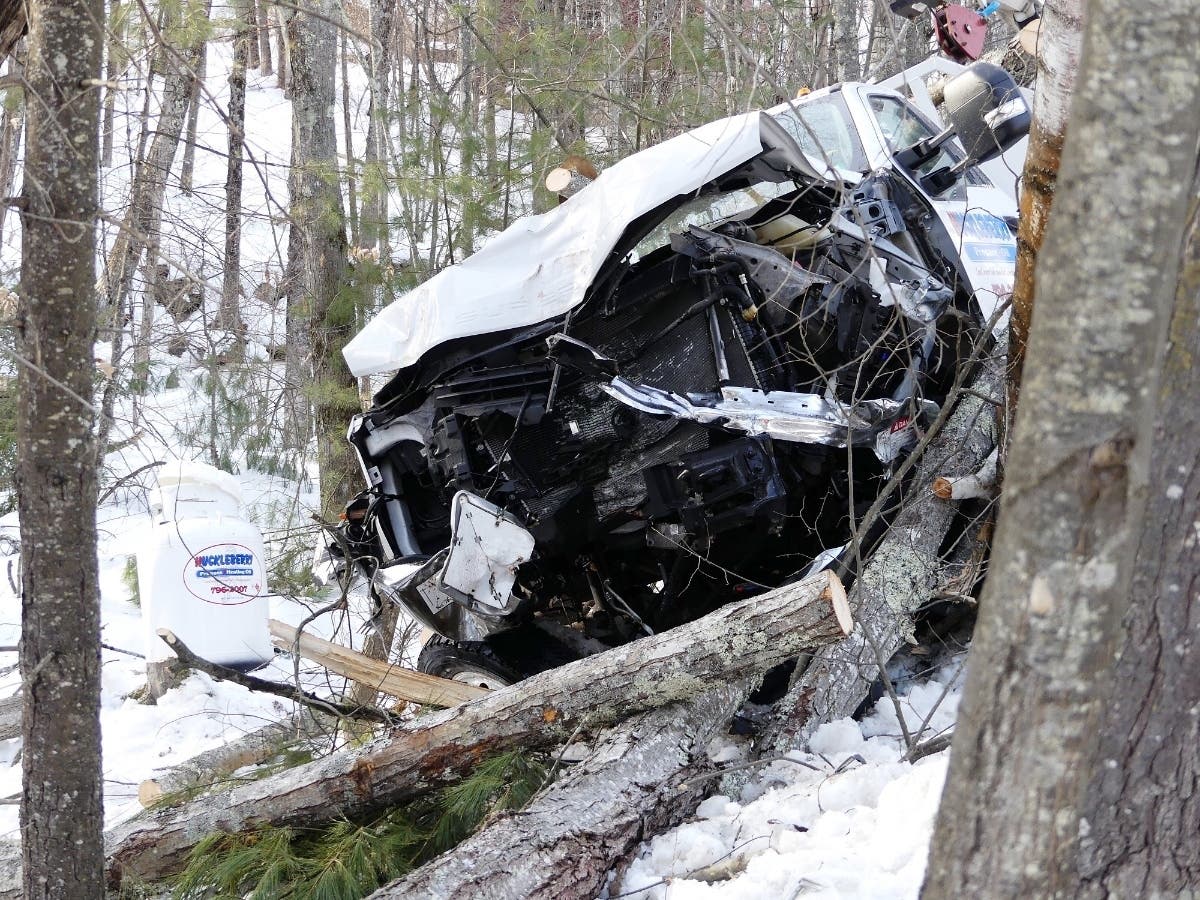 Truck Driver Crashes On Route 4 In Boscawen; Taken To Concord Hospital ...
