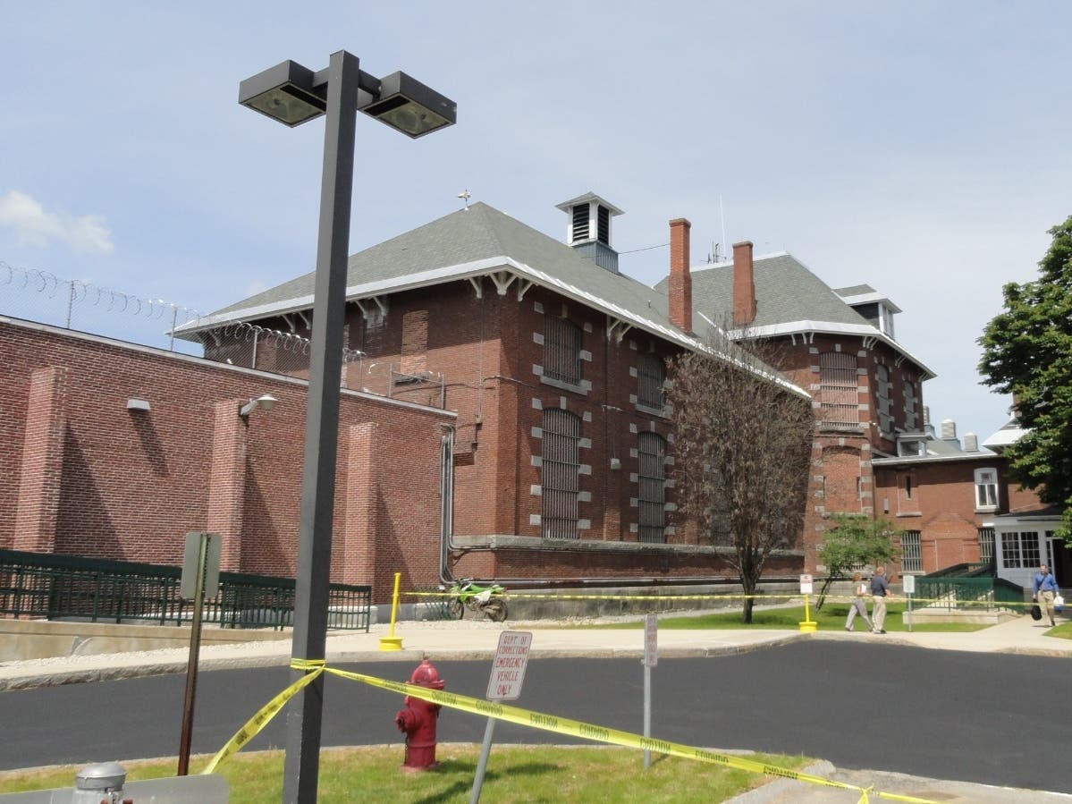 New Hampshire National Guard Head To State Prison For Men In Concord ...
