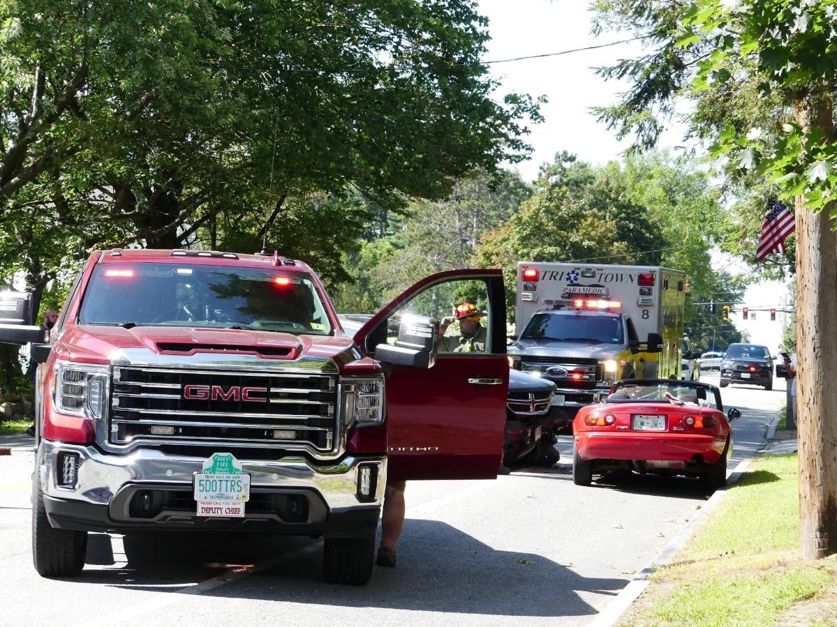 4 Vehicles Crash On Route 3 In Pembroke; 3 Sent To Hospital: Watch ...
