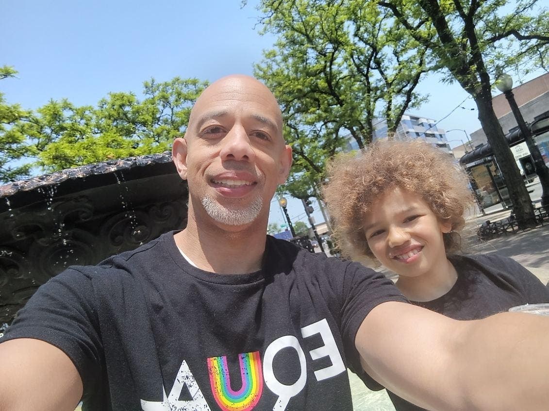 Chicago Dad Raising Two Boys 'A Hero' To His Family | Chicago, IL Patch