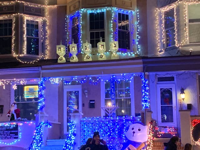 Miracle On 34th Street In Hampden: Time, Parking, Lights | Baltimore ...