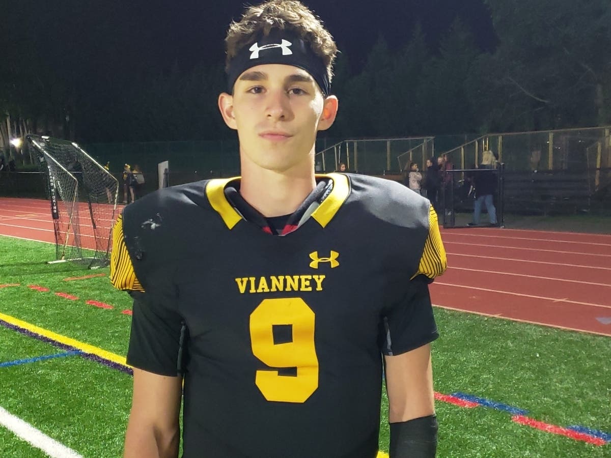Saint John Vianney Dominates Middletown South In Season Opener ...