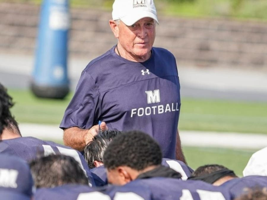 Monmouth University Holds First Intrasquad Scrimmage Of Fall Camp ...