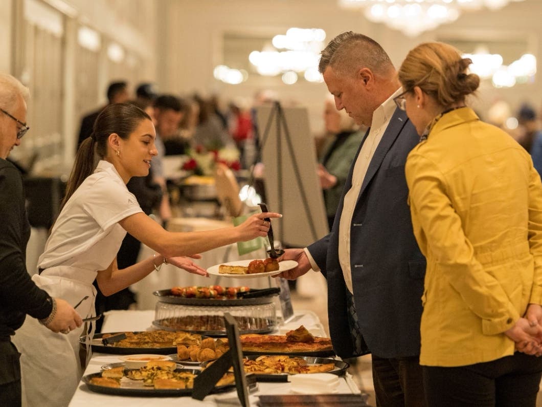Elmhurst Memorial Hospital Foundation raises $88,000 at Chef Fest ...