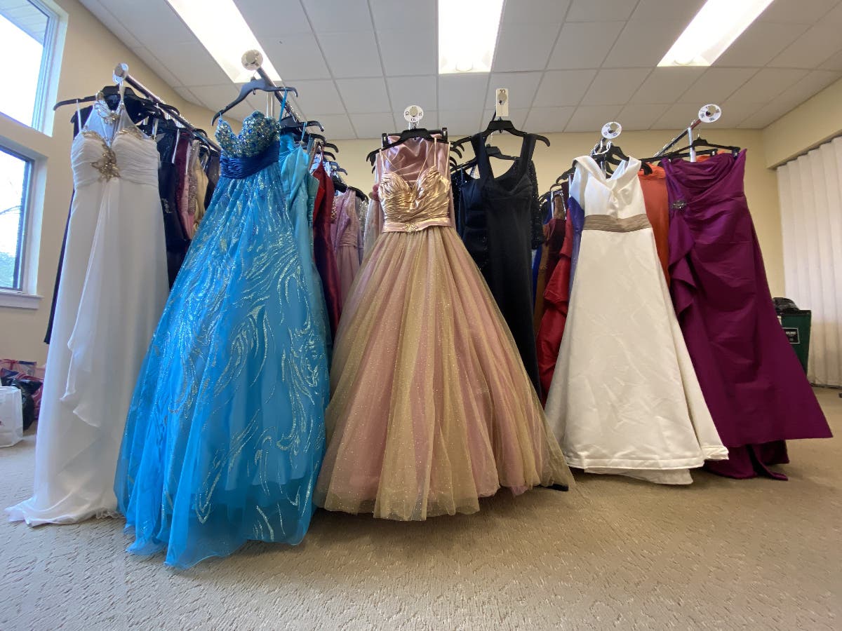 Free Prom Dresses Available at Project Self-Sufficiency | Hopatcong, NJ ...