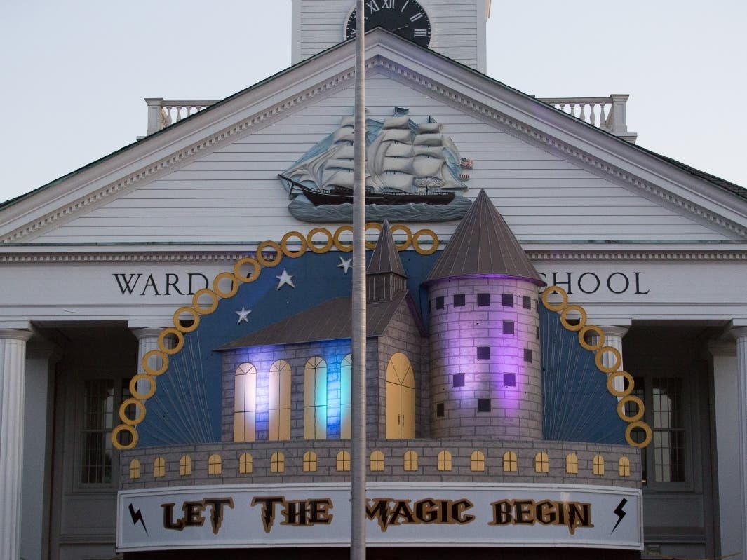 PHOTO GALLERY: Ward Melville High School Prom 2019 | Three Village, NY ...