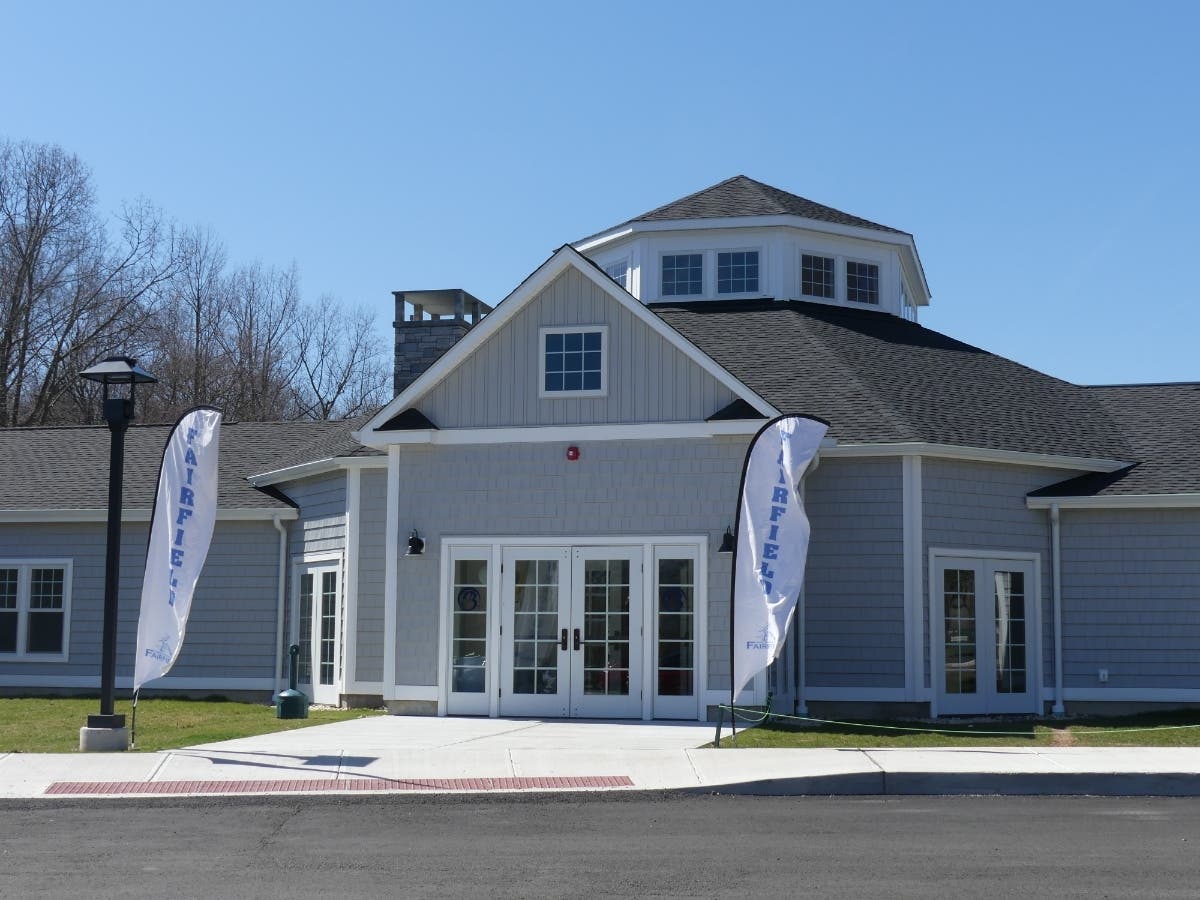 New Clubhouse, Restaurant Open At H. Smith Richardson Golf Course ...