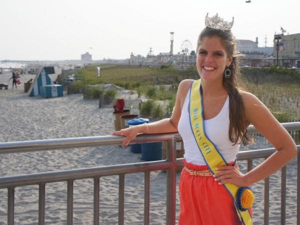 Talent Competition Ends in Tie on First Night of Miss New Jersey ...