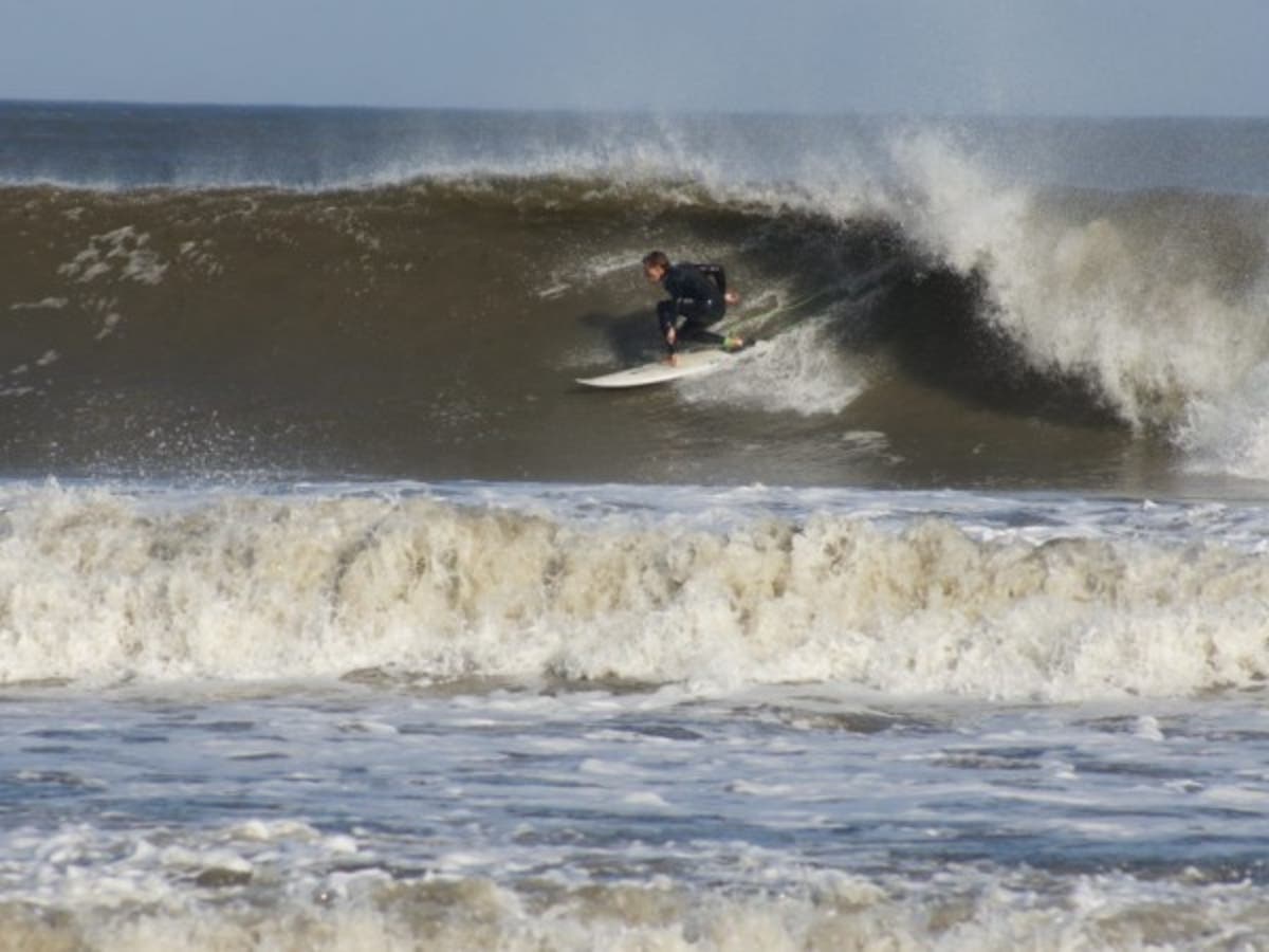 Wacky Wednesday/Superheroes In Love/Surf Contest: What's Happening In ...