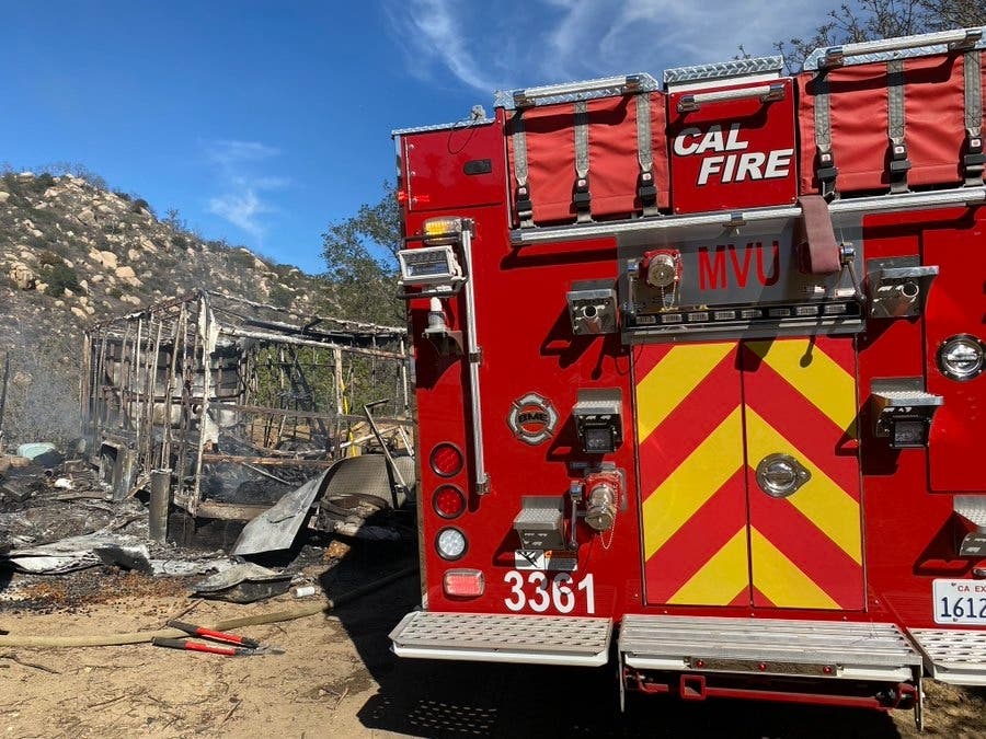 Fire Destroys Trailer, Spreads To Brush In De Luz | Temecula, CA Patch