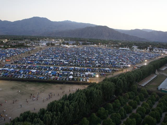 Heavy Traffic On 10 Freeway As Coachella Music Fest Begins | Banning ...